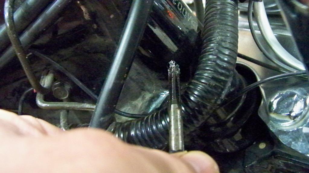 Vulcan Drifter Zerk Grease Fitting - Steering Neck